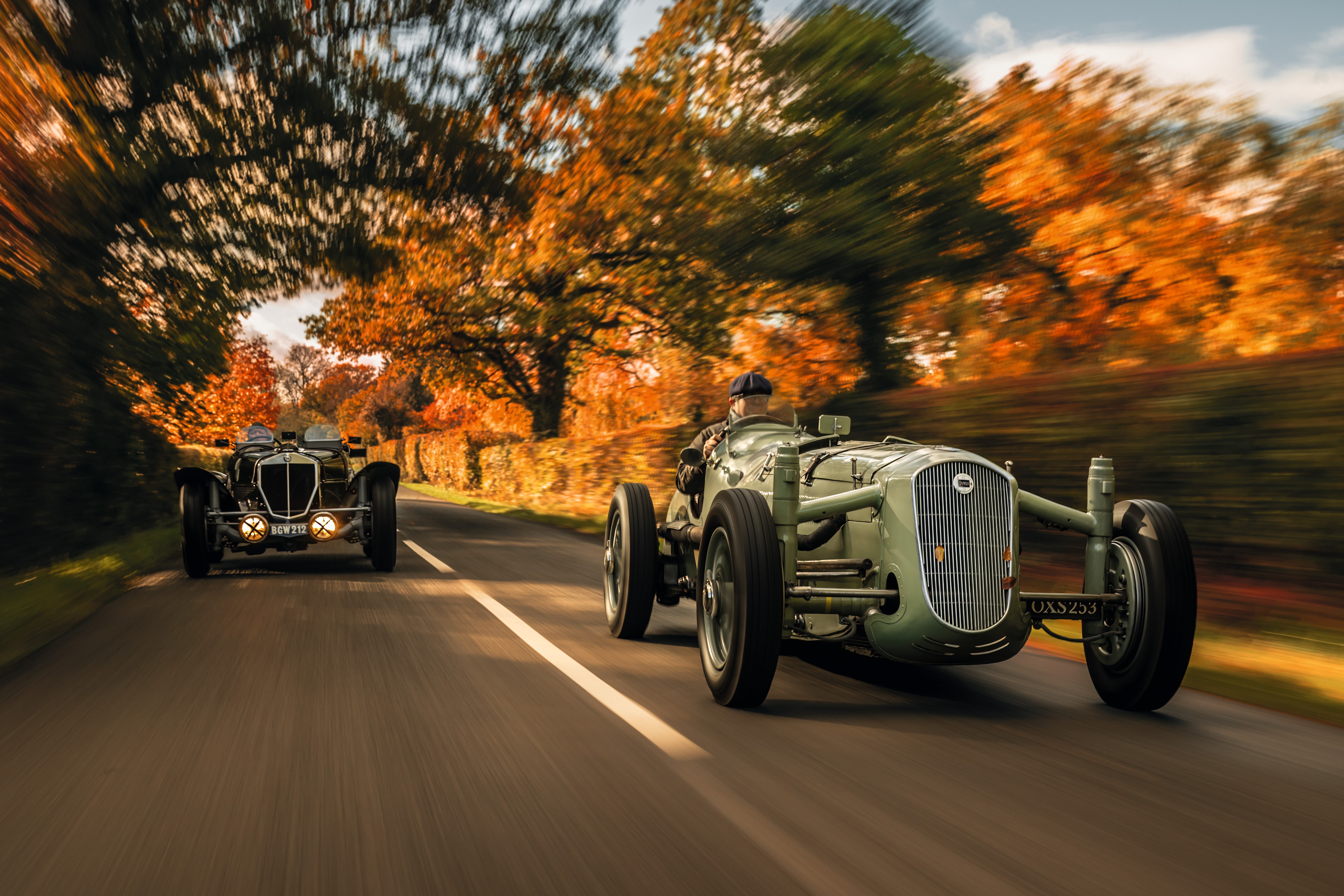 2台のスペシャル｜1930年代ランチアV8レーシングカーの魅力を探る | octane.jp | 美しい車と暮らす