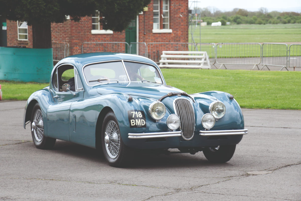 ジャガーXKづくしの良き休日｜『Octane』UKスタッフの愛車日記 | octane.jp | 美しい車と暮らす