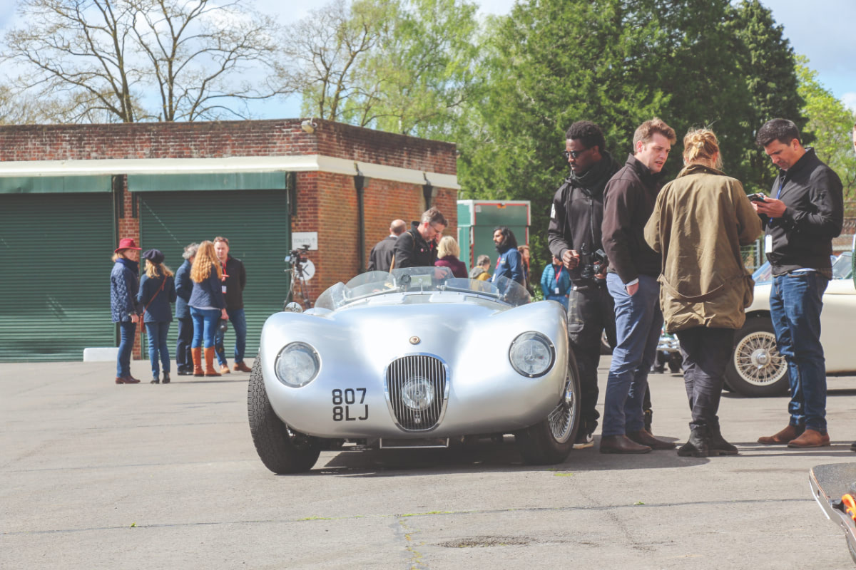 ジャガーXKづくしの良き休日｜『Octane』UKスタッフの愛車日記 | octane.jp | 美しい車と暮らす