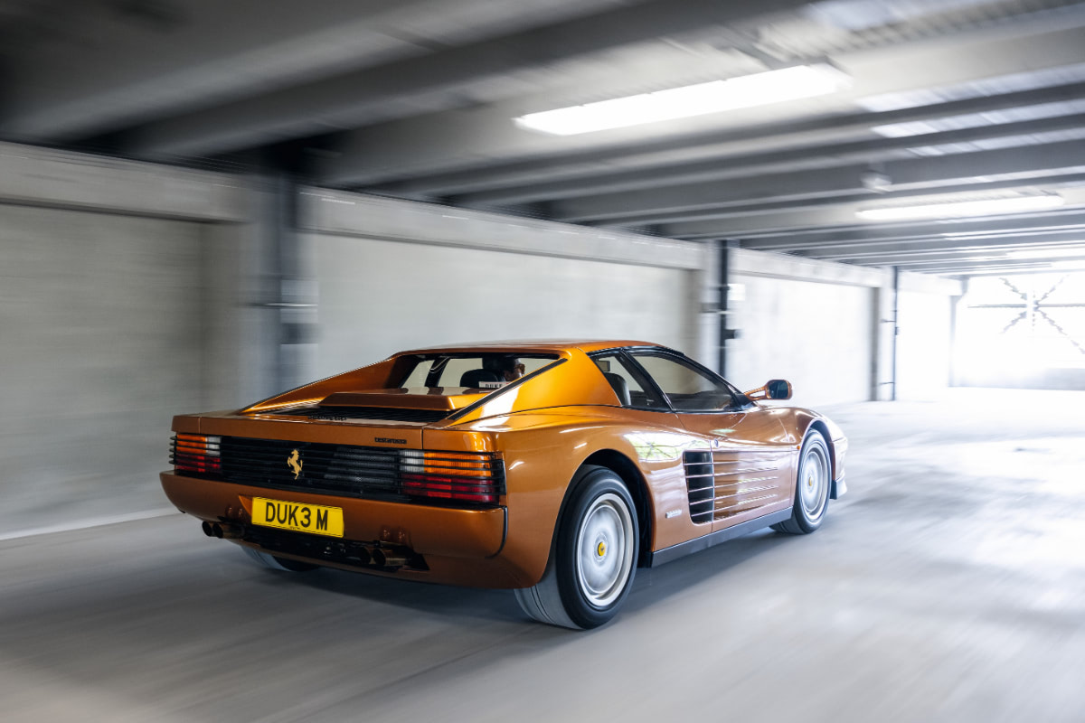 「この車だけは、永遠に手放したくない」2年で2万4000km走るほど、テスタロッサに首ったけ！ | octane.jp | 美しい車と暮らす