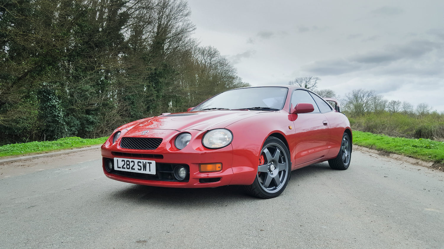 やっぱりセリカはやめられない？｜『Octane』UKスタッフの愛車日記 | octane.jp | 美しい車と暮らす