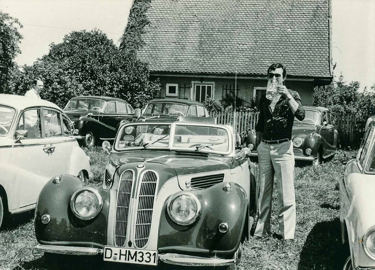 連載：アナログ時代のクルマたち｜Vol.49 BMW327クーペ＆カブリオレ | octane.jp | 美しい車と暮らす