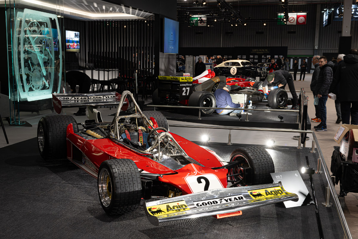 100分の1秒の美学｜リシャール・ミルとフェラーリF1の世界 | octane.jp | 美しい車と暮らす