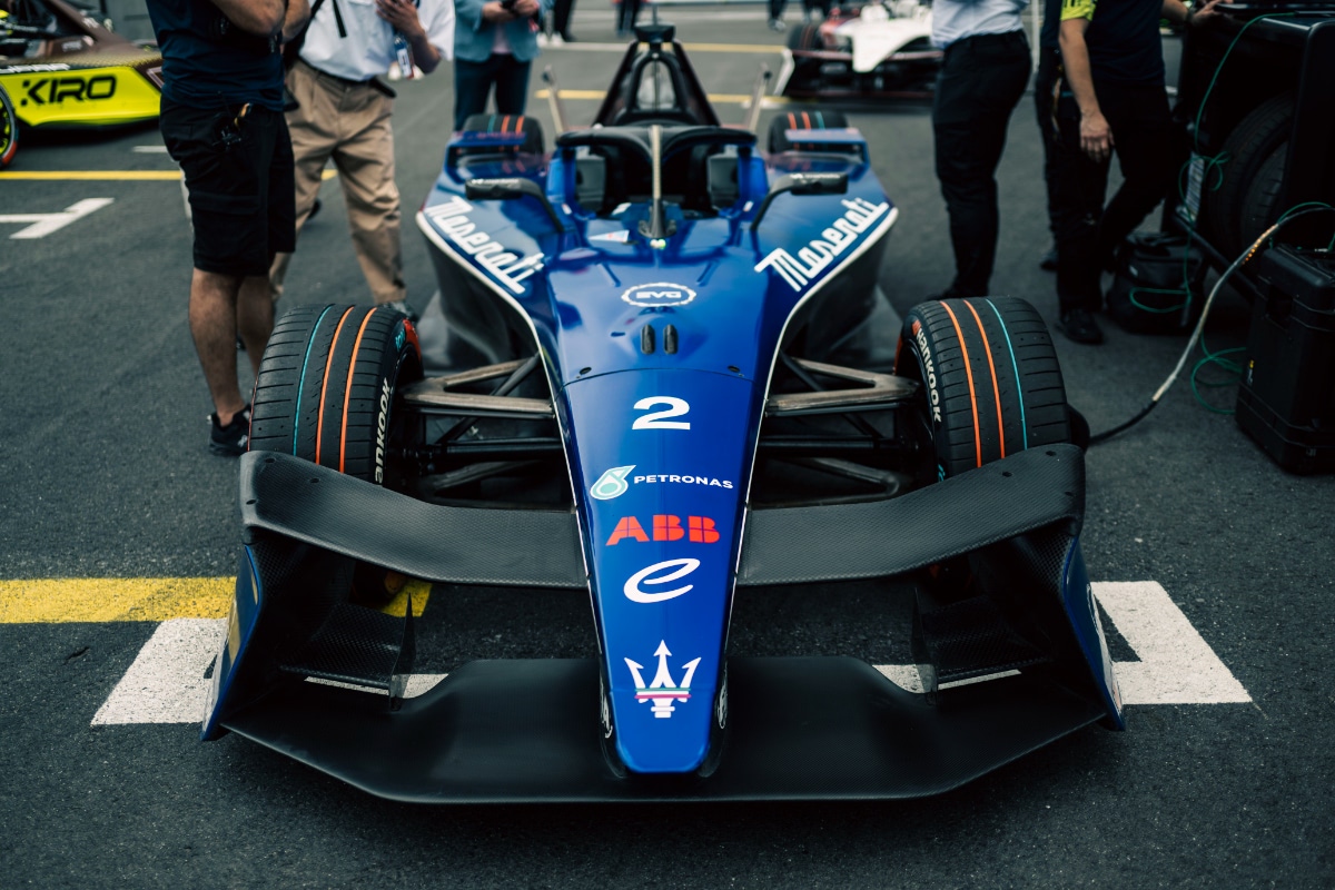 フォーミュラE東京を連覇しながらGT2にも注力中｜マセラティ・コルセのモータースポーツ活動を責任者が語る | octane.jp | 美しい車と暮らす