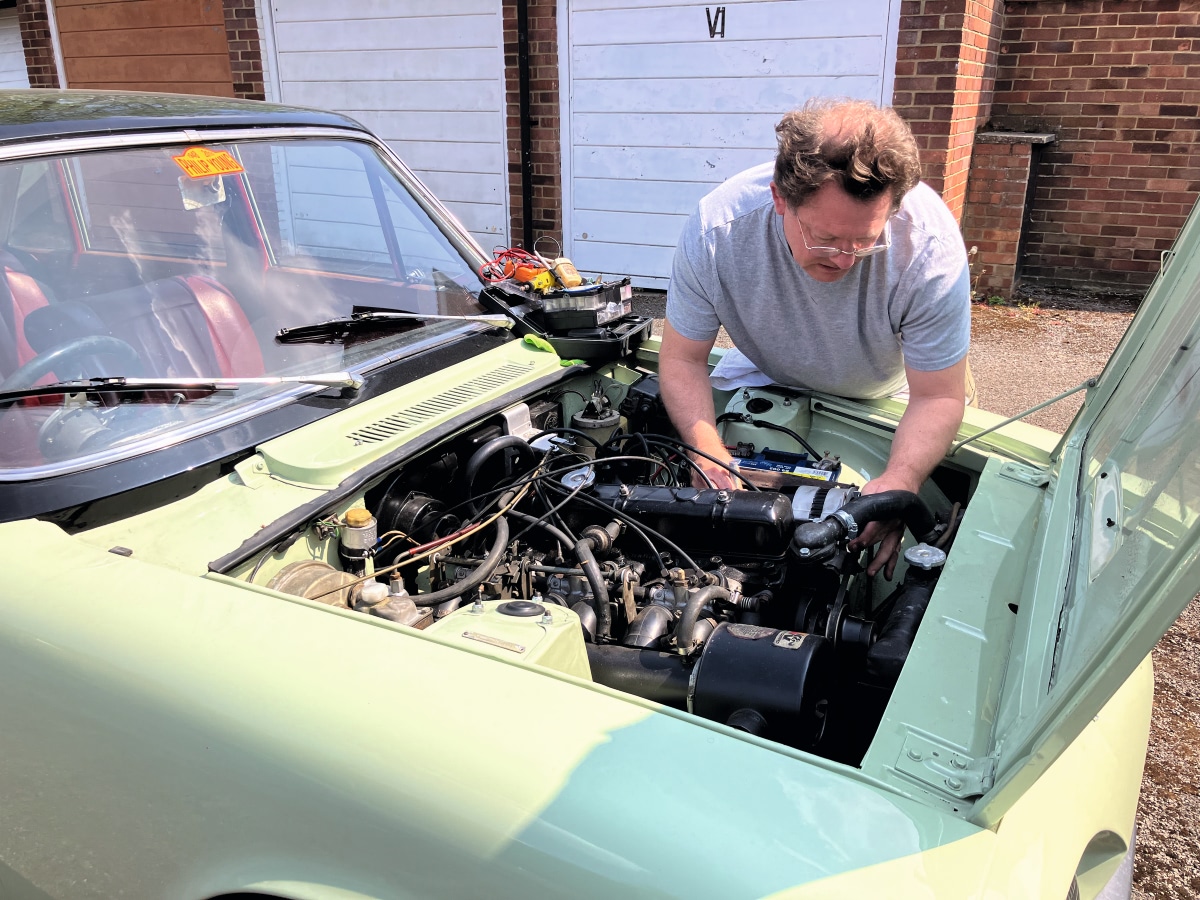 1965年トライアンフ 2.5 PIの最近の様子｜『Octane』UKスタッフの愛車日記 | octane.jp | 美しい車と暮らす