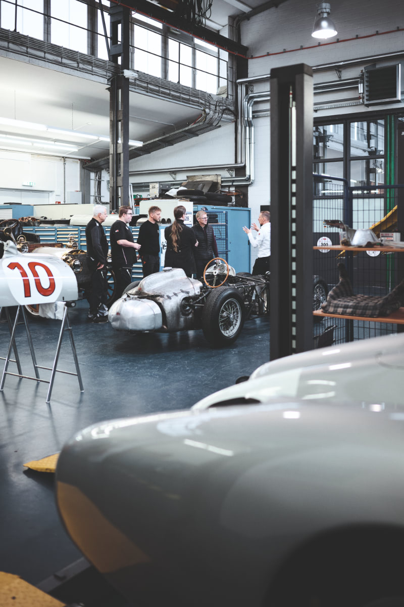 60年にわたりミュージアムで保管されていた「伝説のシルバーアロー」メルセデス・ベンツW196R【後編】 | octane.jp | 美しい車と暮らす