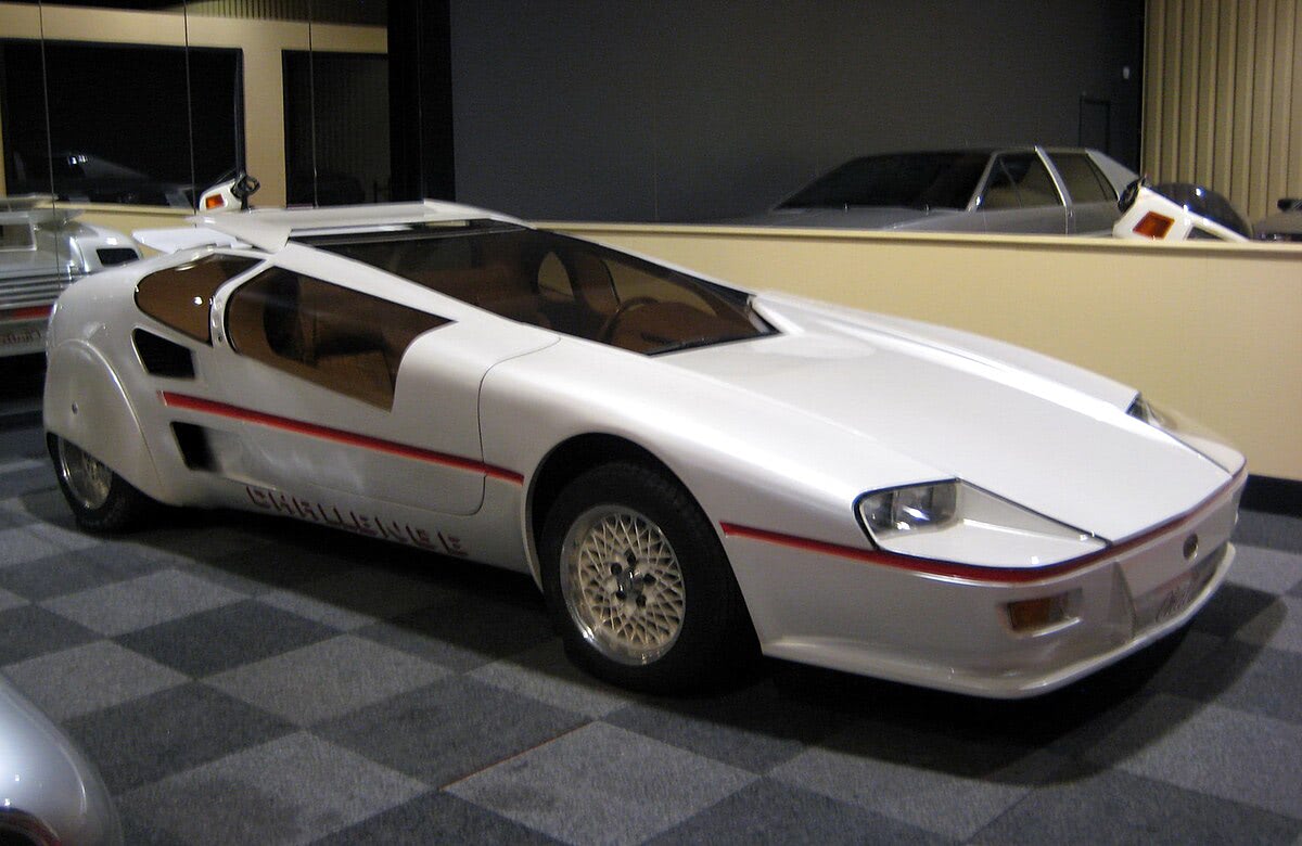 連載：アナログ時代のクルマたち｜Vol. 68 スバッロ・チャレンジ | octane.jp | 美しい車と暮らす