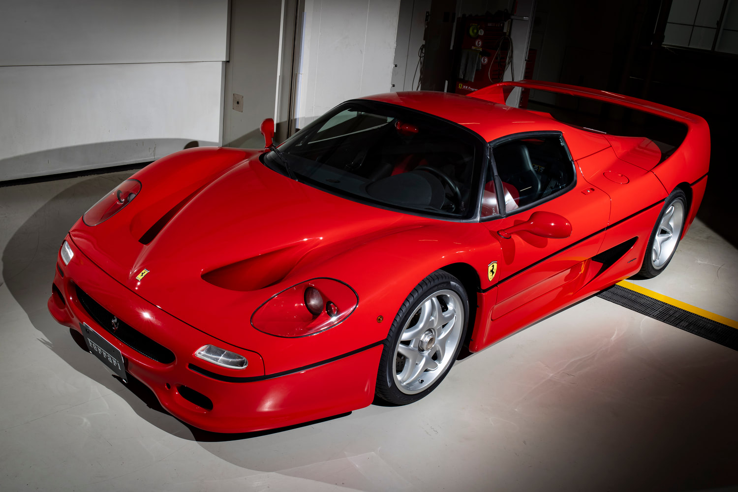 未走行のF50再生プロジェクト記 第3弾｜ついに終結！ | octane.jp | 美しい車と暮らす