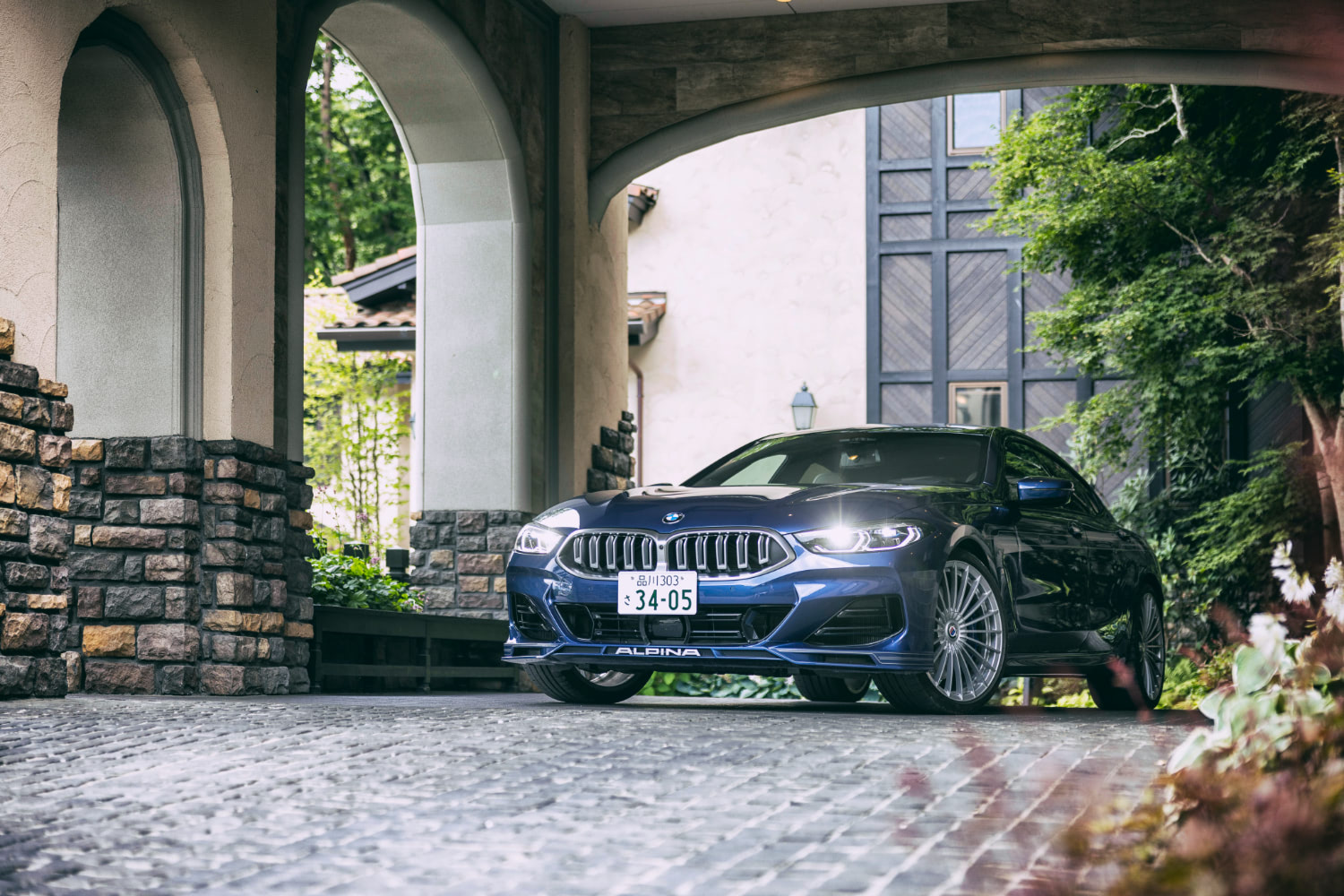 まだアルピナを味わったことがない人にこそ薦めたい、BMWアルピナB8グランクーペ | octane.jp | 美しい車と暮らす